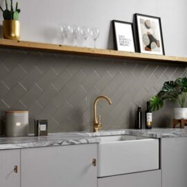 Liso Dark Grey Gloss 200 x 100mm - Stoketiles